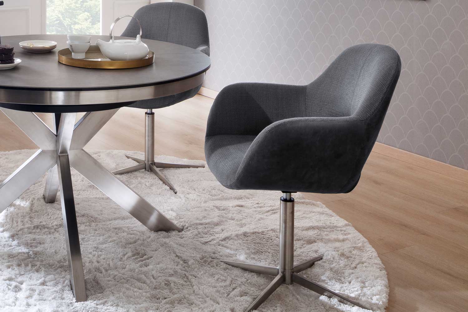 Chaises de séjour avec coque en PVC et assise en simili cuir