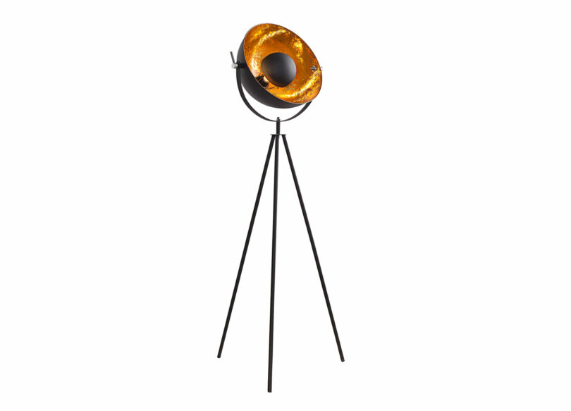 Luminaire sur pied studio de cinéma