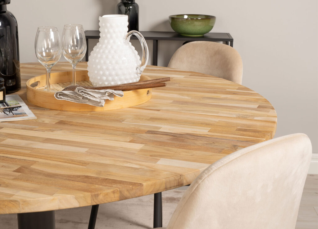 Table de repas ronde en bois massif 140 cm