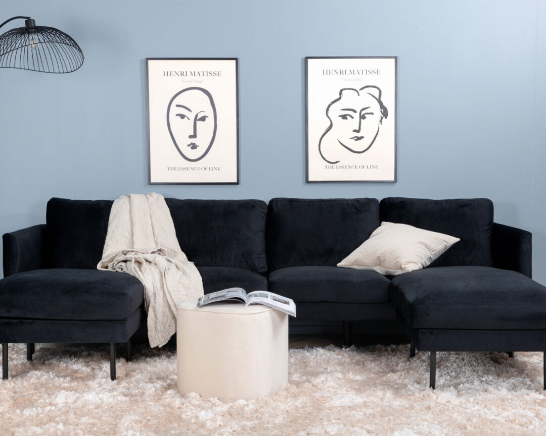 Canapé 3 places en tissu bouclé blanc pieds dorés moderne